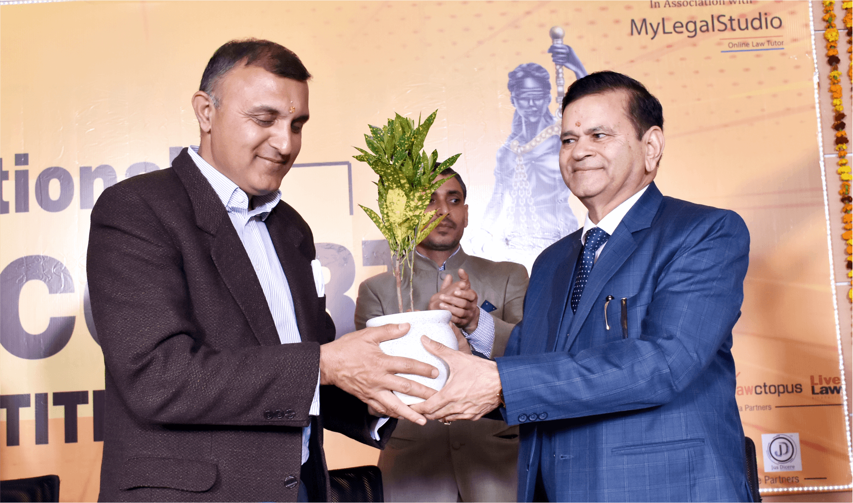 Home [apply.geeta.edu.in]